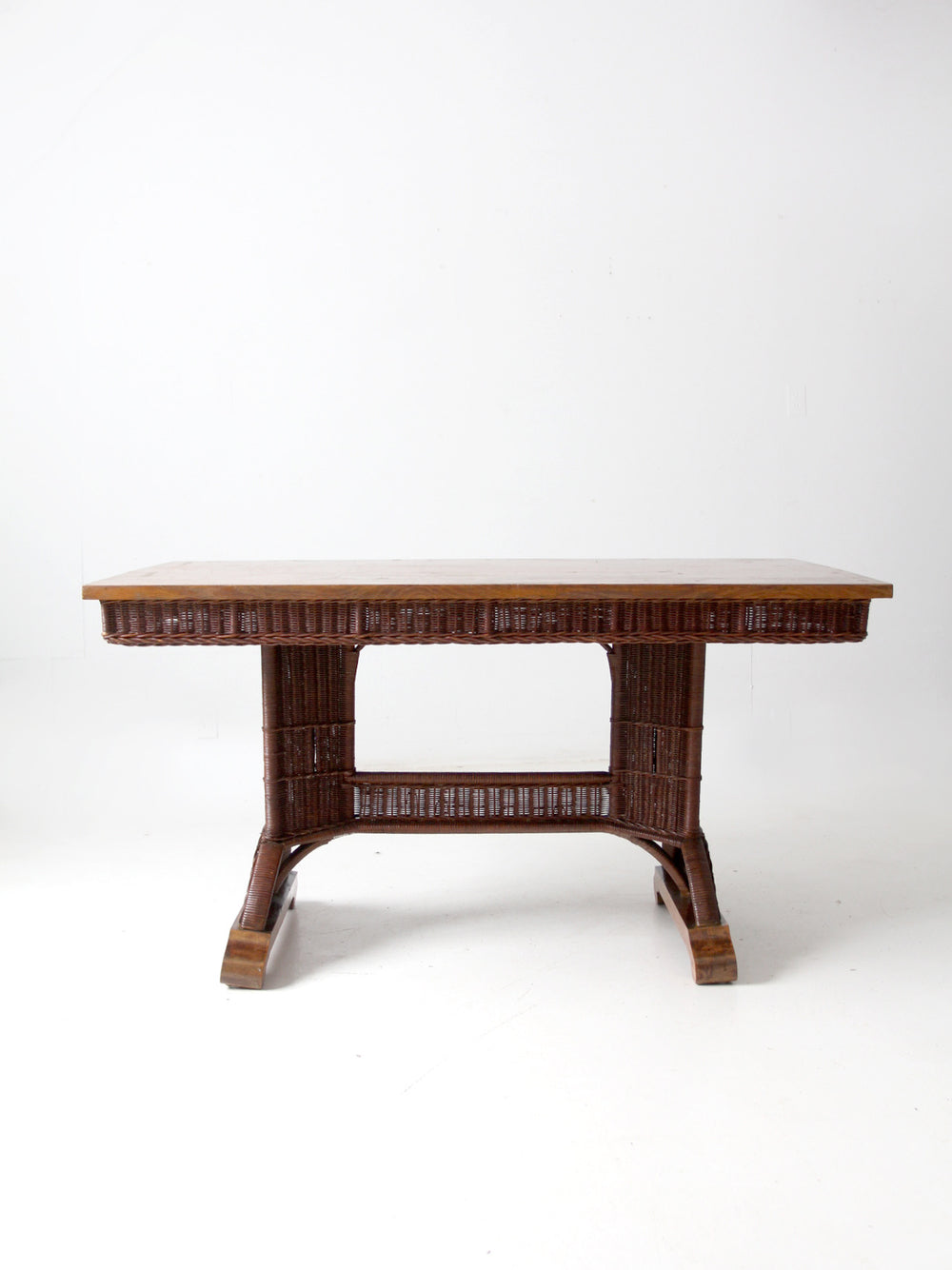 A curated collection of antique and vintage decor and apparel. – 86 Vintage