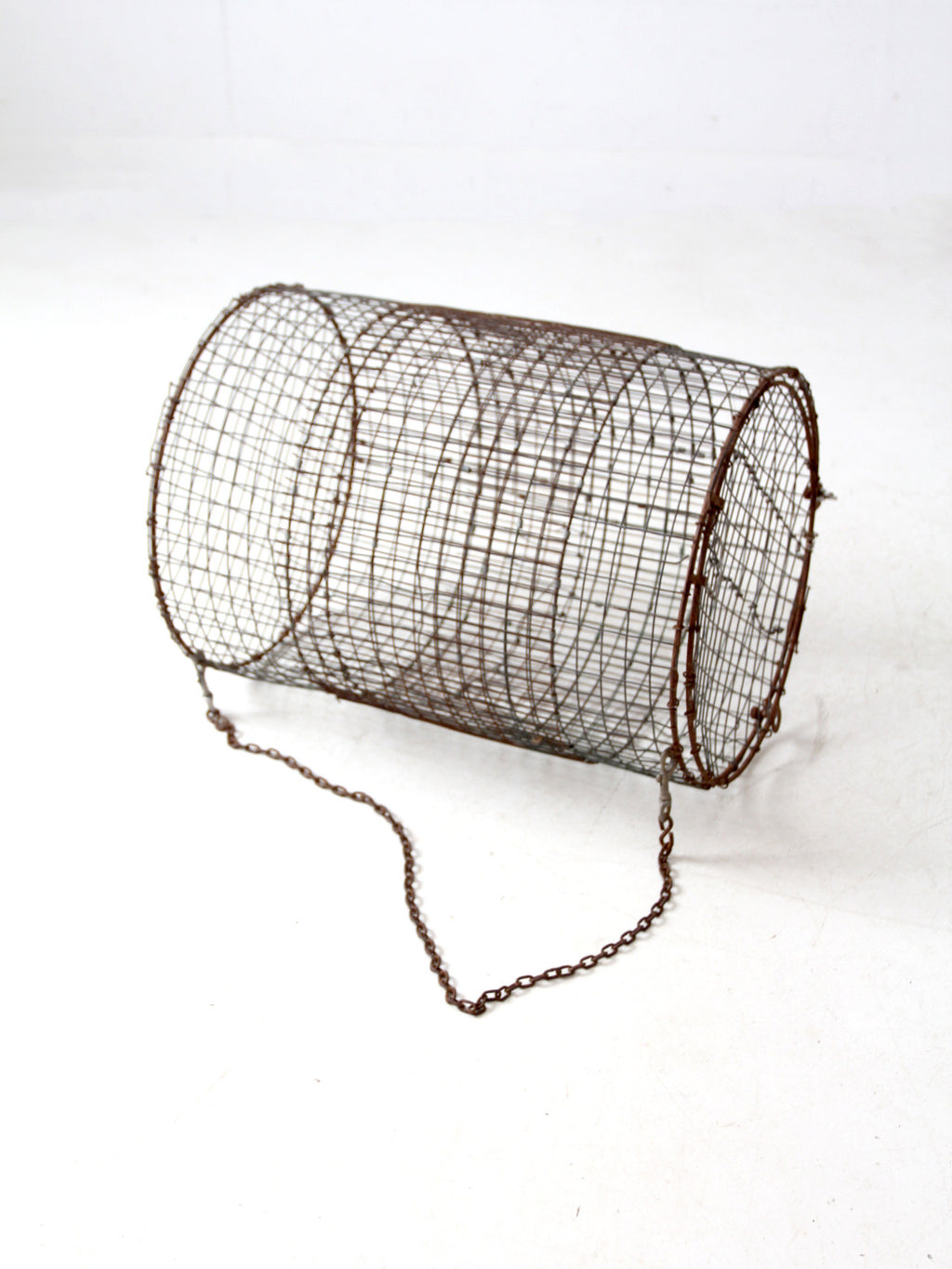 vintage wire fish trap – 86 Vintage