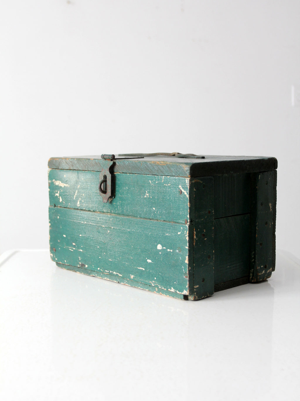 vintage painted wood tool box – 86 Vintage