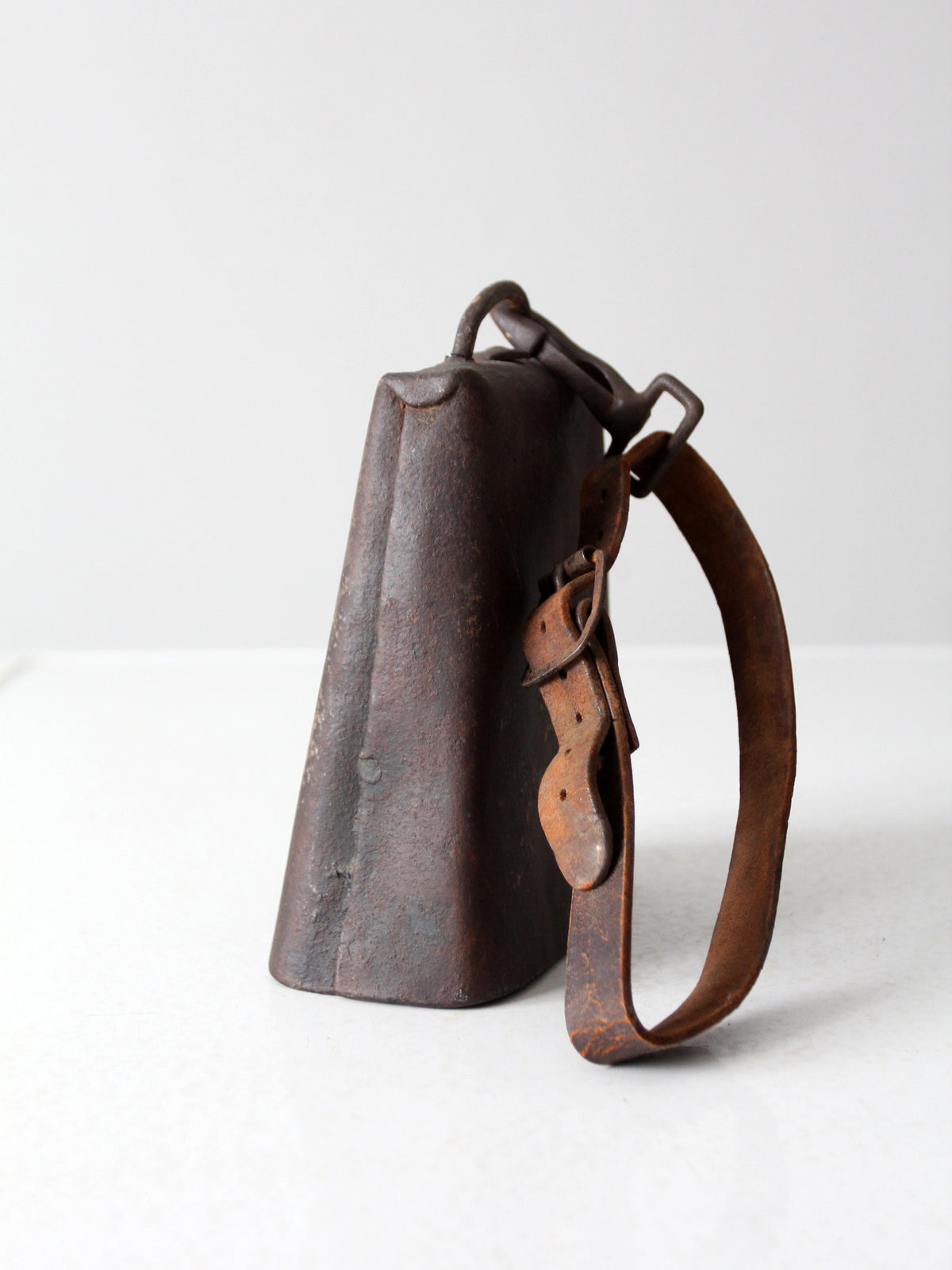 antique cow bell – 86 Vintage