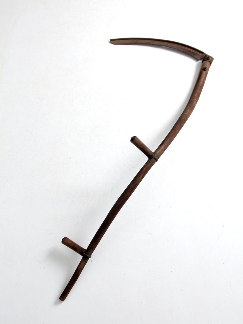antique hay scythe – 86 Vintage
