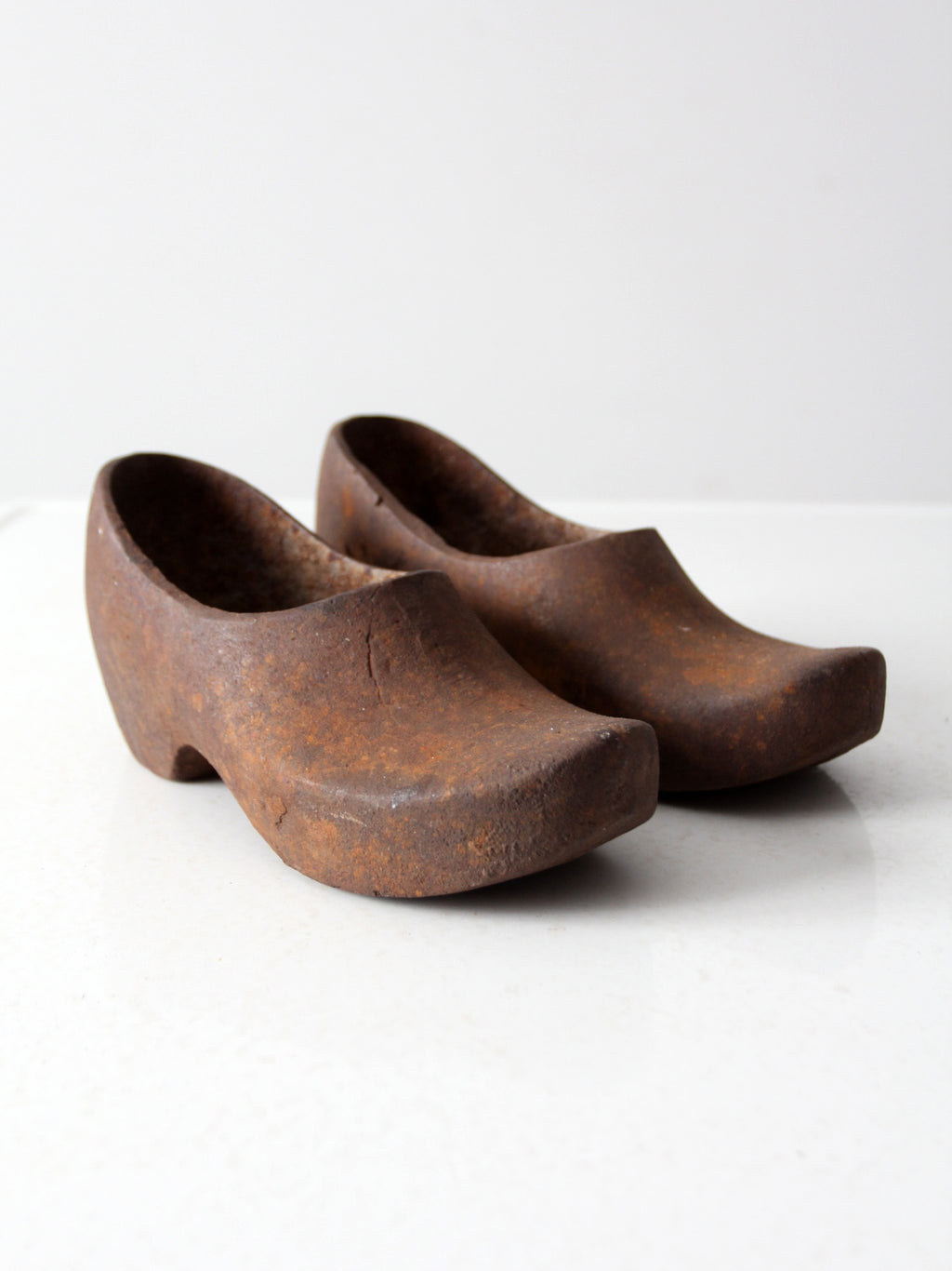 vintage cast iron decorative clogs – 86 Vintage
