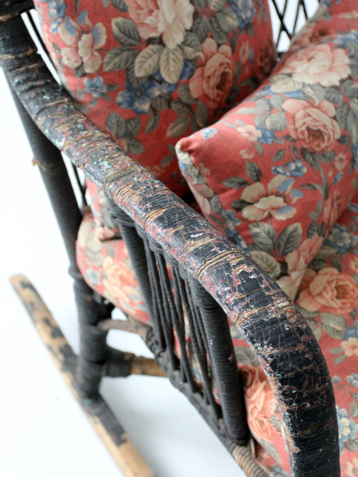 antique wicker rocking chair – 86 Vintage