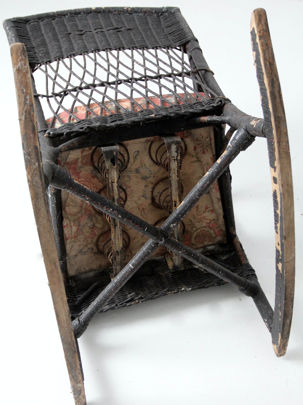 antique wicker rocking chair – 86 Vintage