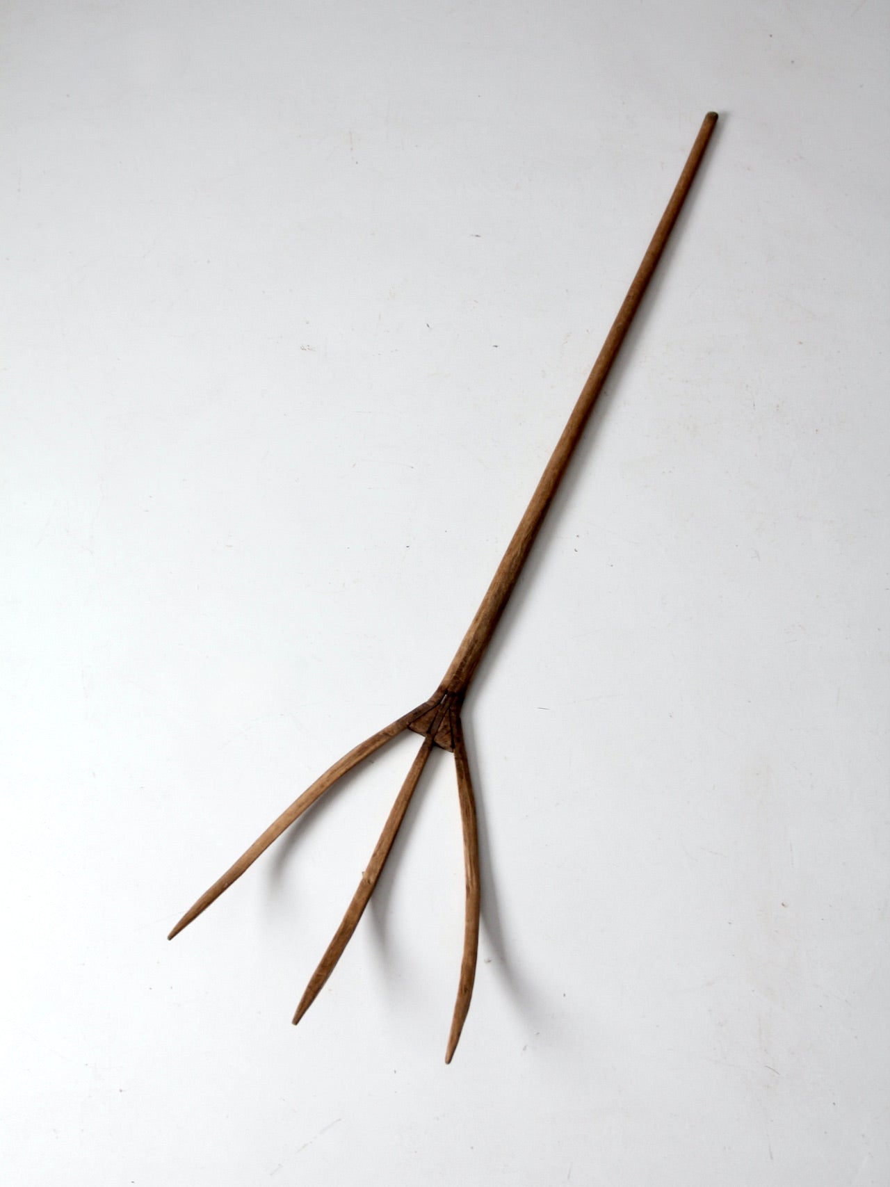 antique primitive hay fork – 86 Vintage
