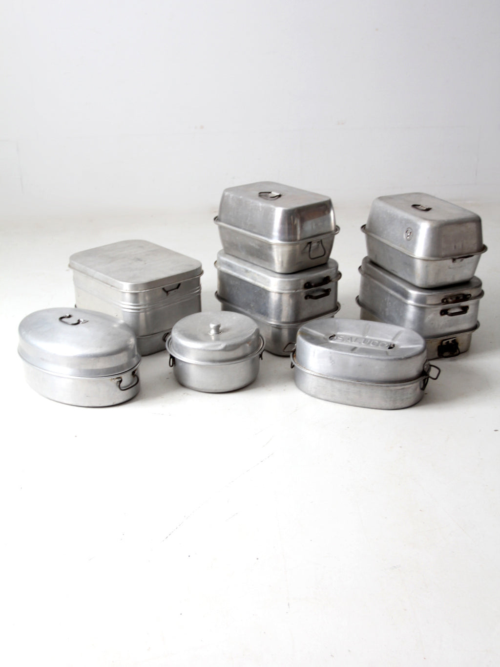 vintage roasting pans collection – 86 Vintage