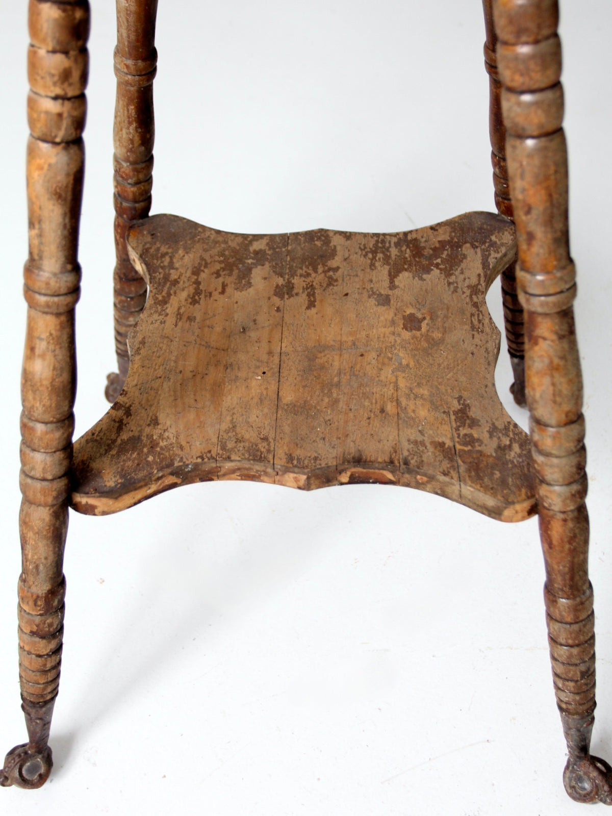 antique claw foot side table – 86 Vintage