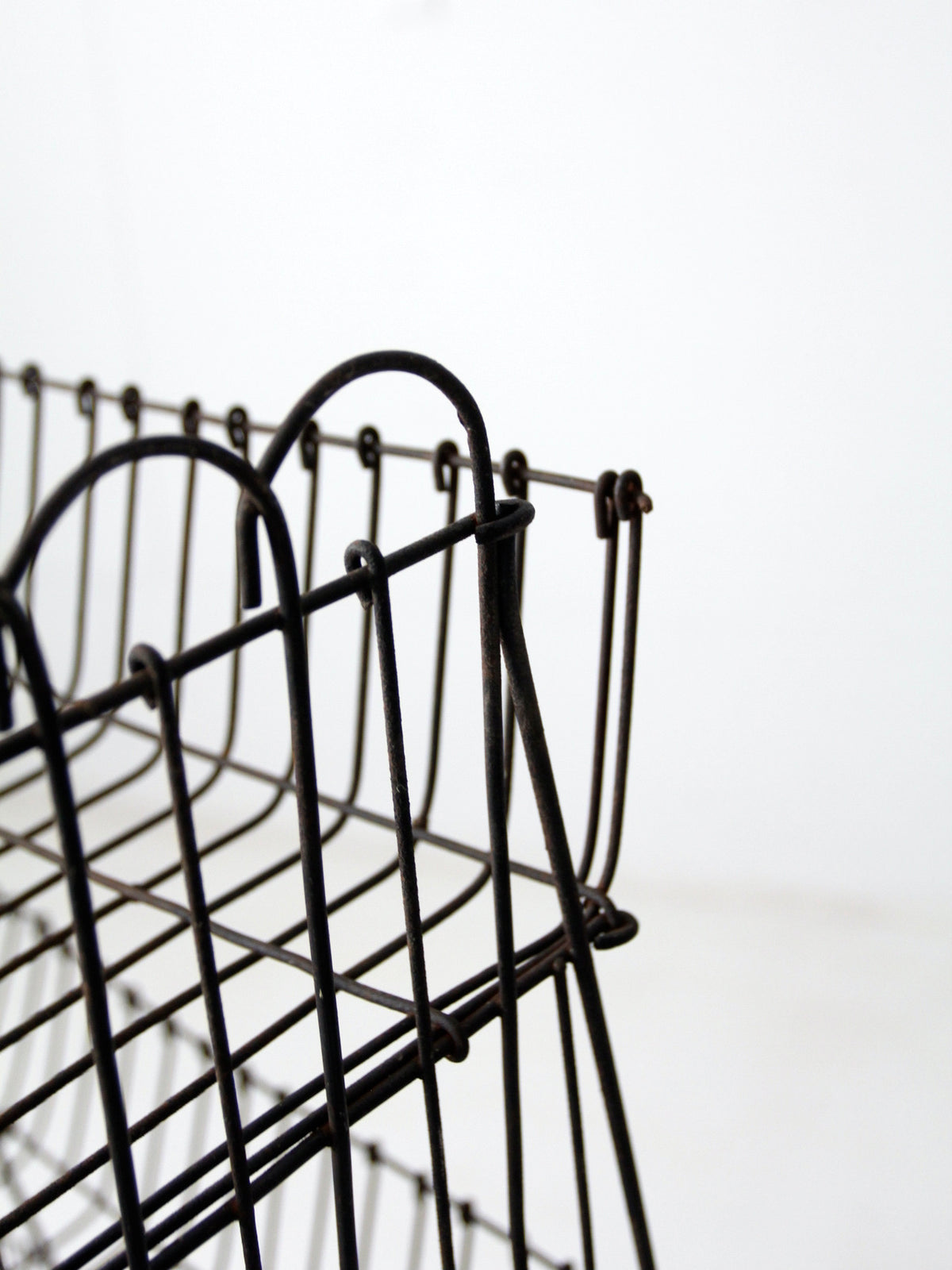 vintage wire display rack – 86 Vintage