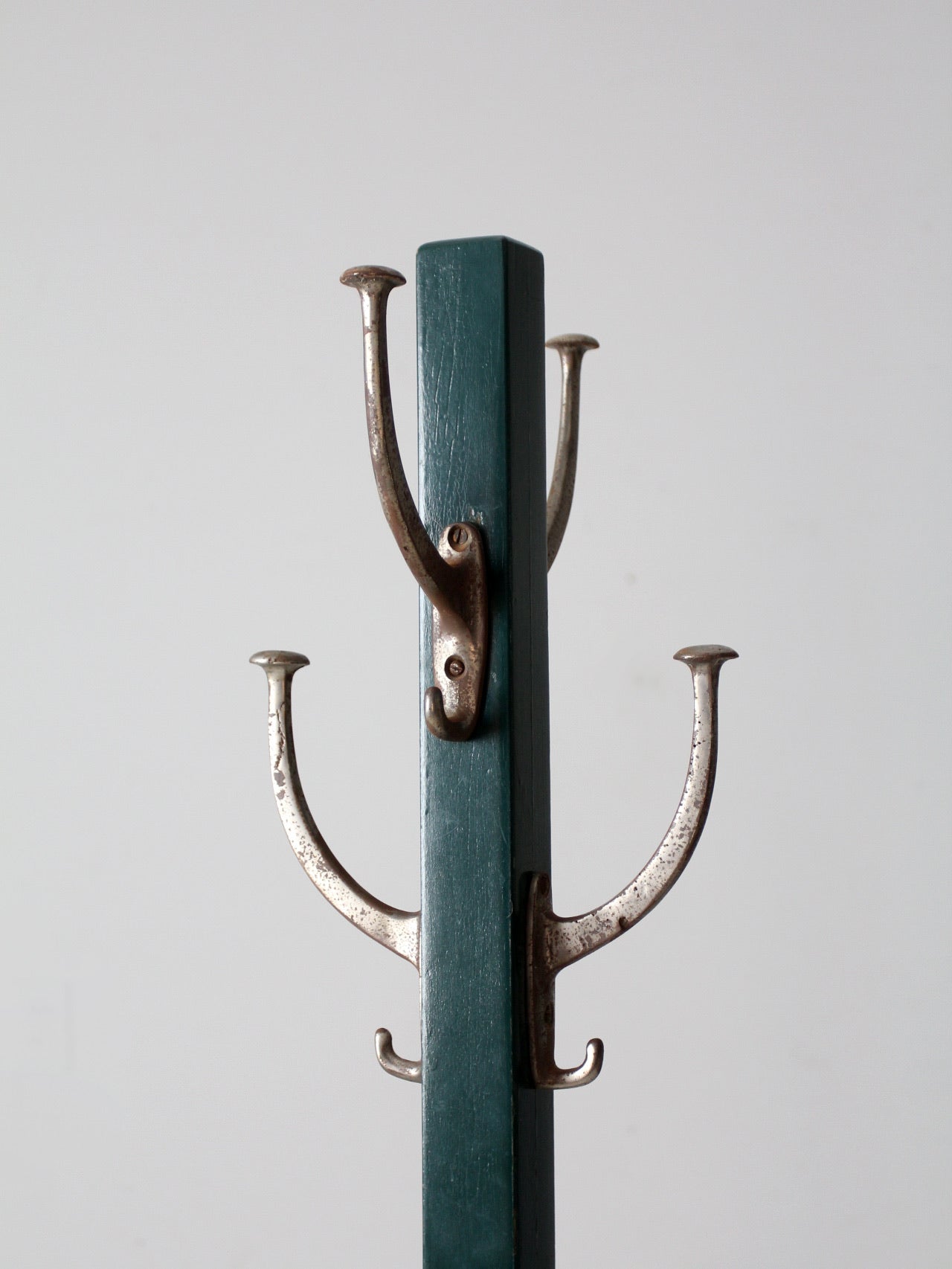 antique wooden coat rack – 86 Vintage