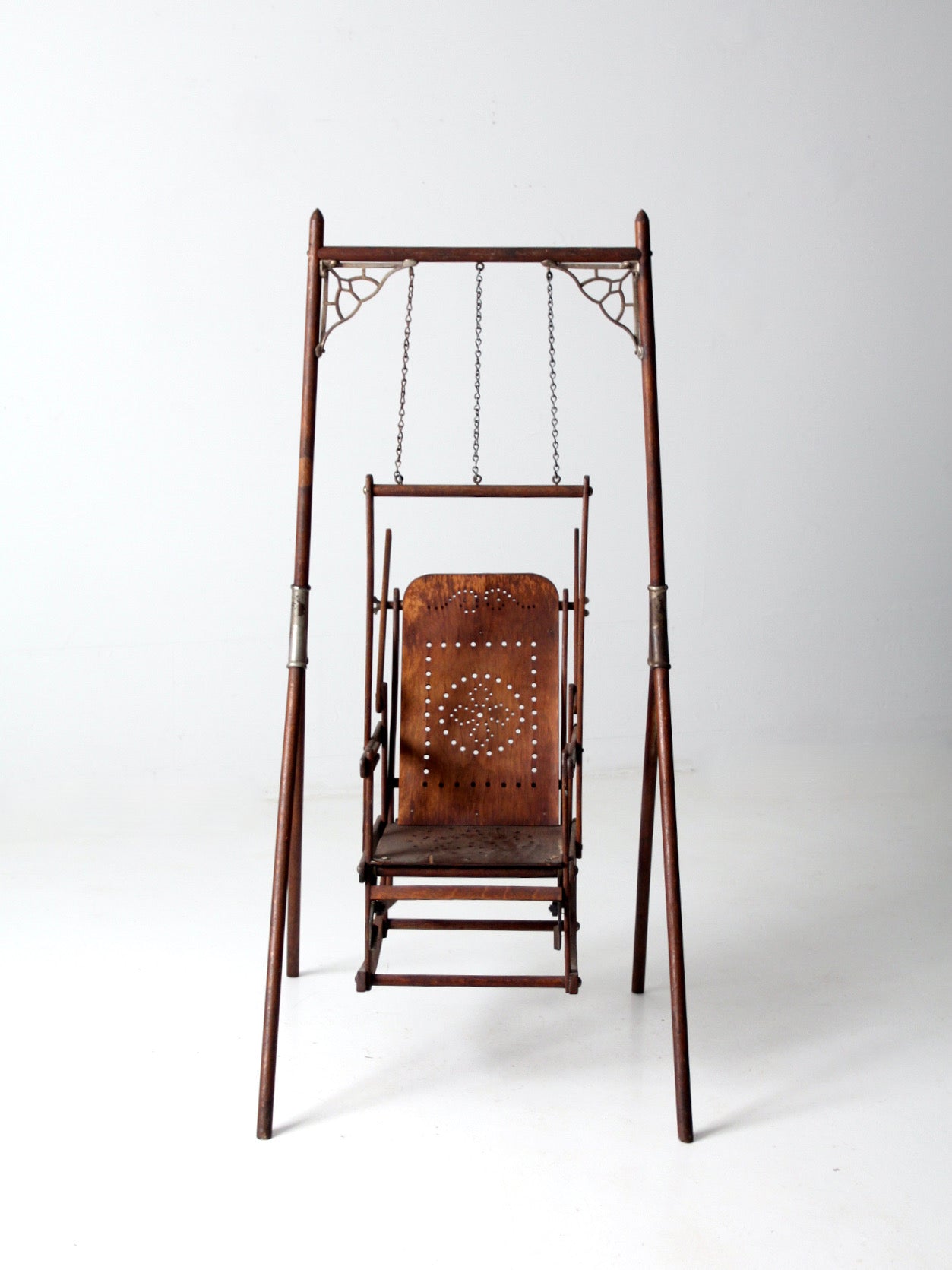 antique décorative swing chair – 86 Vintage