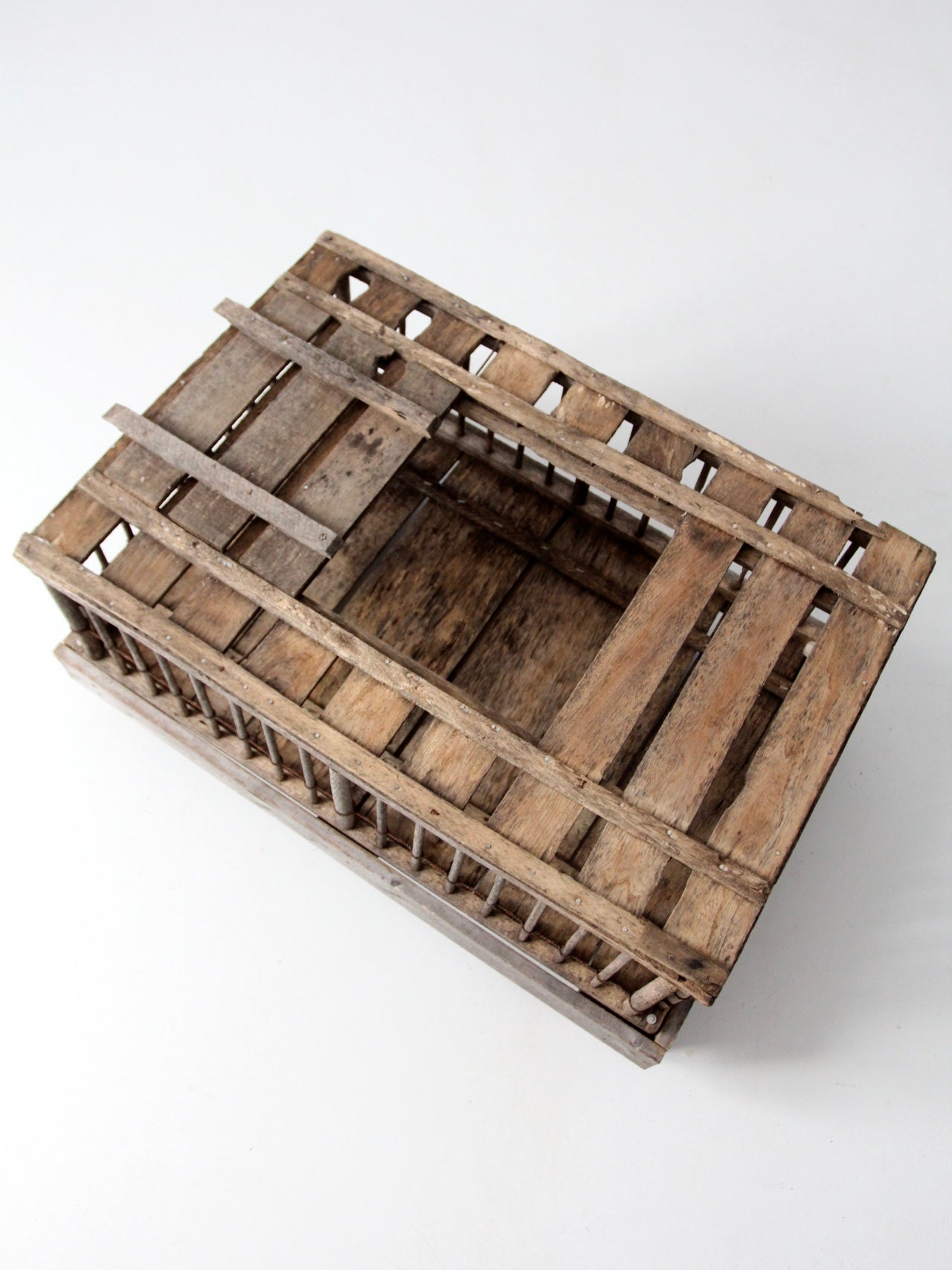 primitive farm cage trunk crate – 86 Vintage