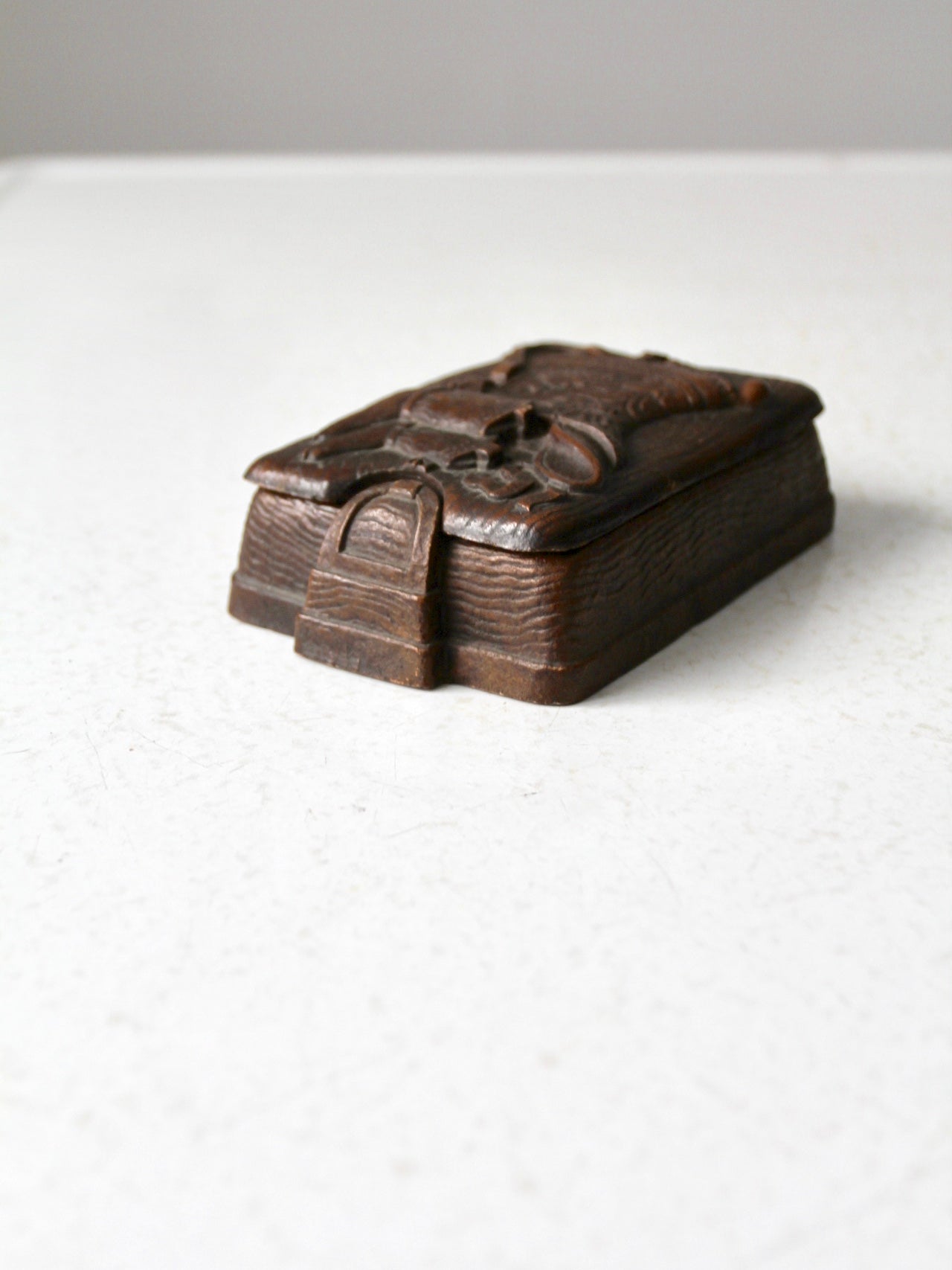 Syroco style box circa 1940s – 86 Vintage